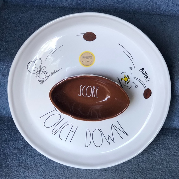 Rae Dunn | Dining | Nwt Rae Dunn Peanuts Snoopy Touch Down Football ...